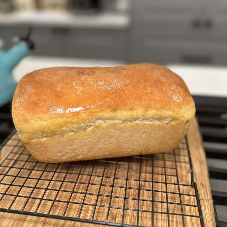 Easy Homemade Sandwich Bread